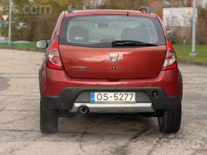 Sarkans Dacia Sandero 2010 Rīga, ar dzinēja tilpumu 1.60 L un nobraukumu 150 tūkst. km par 3990 €, foto 7 vietnē AUTOMOTO.COM.LV