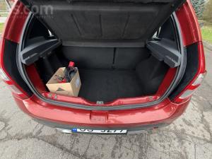 Sarkans Dacia Sandero 2010 Rīga, ar dzinēja tilpumu 1.60 L un nobraukumu 150 tūkst. km par 3990 €, foto 14 vietnē AUTOMOTO.COM.LV