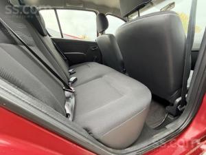 Sarkans Dacia Sandero 2010 Rīga, ar dzinēja tilpumu 1.60 L un nobraukumu 150 tūkst. km par 3990 €, foto 15 vietnē AUTOMOTO.COM.LV