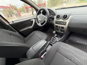 Sarkans Dacia Sandero 2010 Rīga, ar dzinēja tilpumu 1.60 L un nobraukumu 150 tūkst. km par 3990 €, foto 17 vietnē AUTOMOTO.COM.LV
