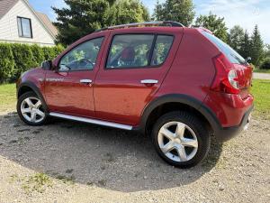 Sarkans Dacia Sandero 2012 Jurbarkas, ar dzinēja tilpumu 1.60 L un nobraukumu 175 tūkst. km par 2550 €, foto 4 vietnē AUTOMOTO.COM.LV