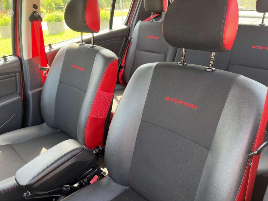 Sarkans Dacia Sandero 2012 Jurbarkas, ar dzinēja tilpumu 1.60 L un nobraukumu 175 tūkst. km par 2550 €, foto 16 vietnē AUTOMOTO.COM.LV