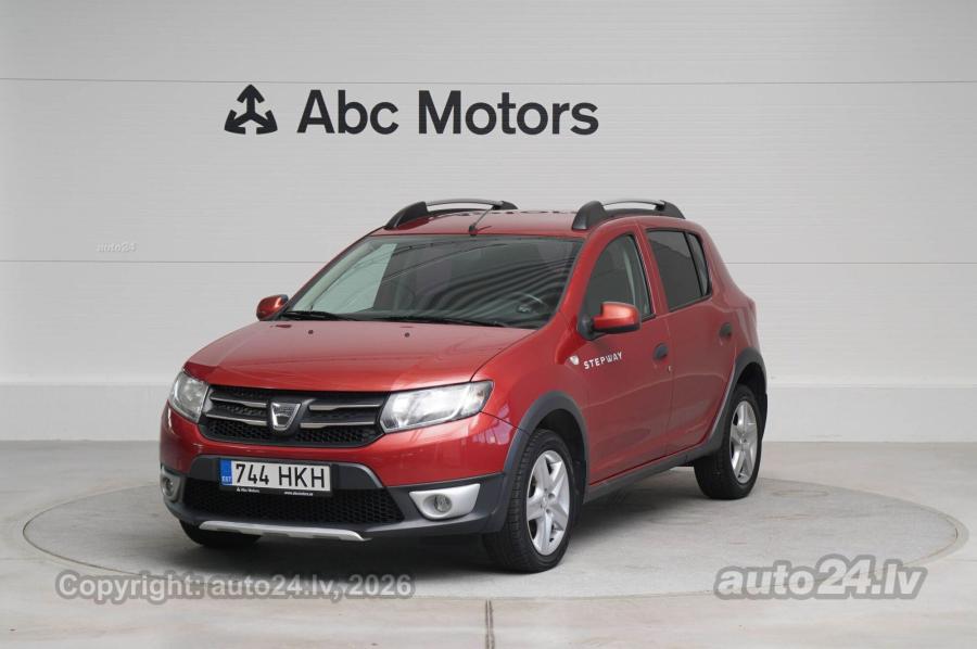 Red Dacia Sandero 2013 in Tallinn, with an engine capacity of 1.50 L and mileage of 169 thousand km for 99000 €, photo 1 on AUTOMOTO.COM.LV