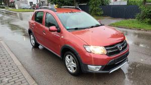 Sarkans Dacia Sandero 2014 Marijampole, ar dzinēja tilpumu 0.90 L un nobraukumu 166 tūkst. km par 3100 €, foto 4 vietnē AUTOMOTO.COM.LV