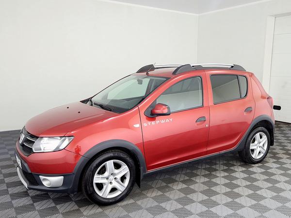 Red Dacia Sandero 2014 in Tallinn, with an engine capacity of 0.90 L and mileage of 219 thousand km for 2299 €, photo 3 on AUTOMOTO.COM.LV