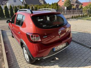 Red Dacia Sandero 2015 in Vilnius, with an engine capacity of 0.90 L and mileage of 61 thousand km for 4750 €, photo 8 on AUTOMOTO.COM.LV