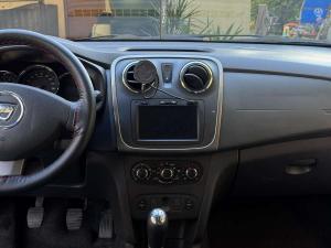 Sarkans Dacia Sandero 2015 Viļņa, ar dzinēja tilpumu 1.46 L un nobraukumu 155 tūkst. km par 4200 €, foto 12 vietnē AUTOMOTO.COM.LV