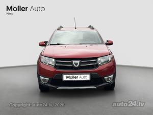 Red Dacia Sandero 2016 in Parnu, with an engine capacity of 0.90 L and mileage of 132 thousand km for 5990 €, photo 4 on AUTOMOTO.COM.LV