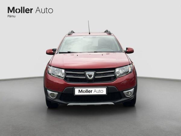 Sarkans Dacia Sandero 2016 Pērnava, ar dzinēja tilpumu 0.90 L un nobraukumu 132 tūkst. km par 5950 €, foto 4 vietnē AUTOMOTO.COM.LV