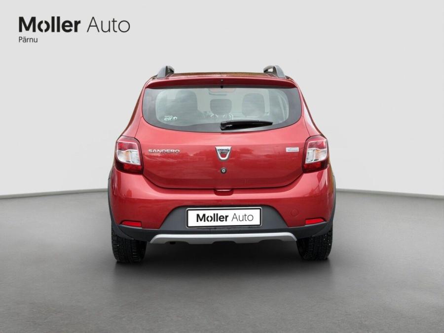 Red Dacia Sandero 2016 in Parnu, with an engine capacity of 0.90 L and mileage of 132 thousand km for 5950 €, photo 5 on AUTOMOTO.COM.LV