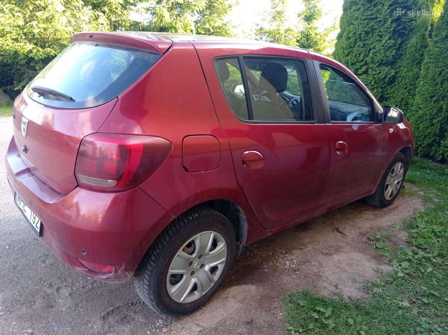 Red Dacia Sandero 2019 in Klaipeda, with an engine capacity of 1.00 L and mileage of 74 thousand km for 7500 €, photo 3 on AUTOMOTO.COM.LV