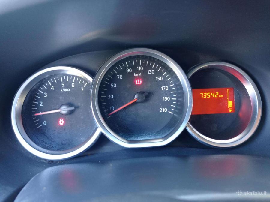 Red Dacia Sandero 2019 in Klaipeda, with an engine capacity of 1.00 L and mileage of 74 thousand km for 7500 €, photo 5 on AUTOMOTO.COM.LV