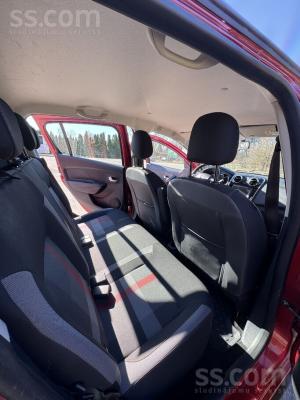 Red Dacia Sandero 2020 in Riga, with an engine capacity of 0.90 L and mileage of 146 thousand km for 4800 €, photo 8 on AUTOMOTO.COM.LV