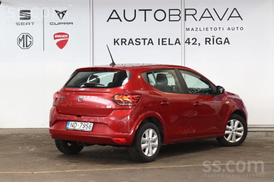 Sarkans Dacia Sandero 2022 Rīga, ar dzinēja tilpumu 1.00 L un nobraukumu 117 tūkst. km par 8990 €, foto 7 vietnē AUTOMOTO.COM.LV