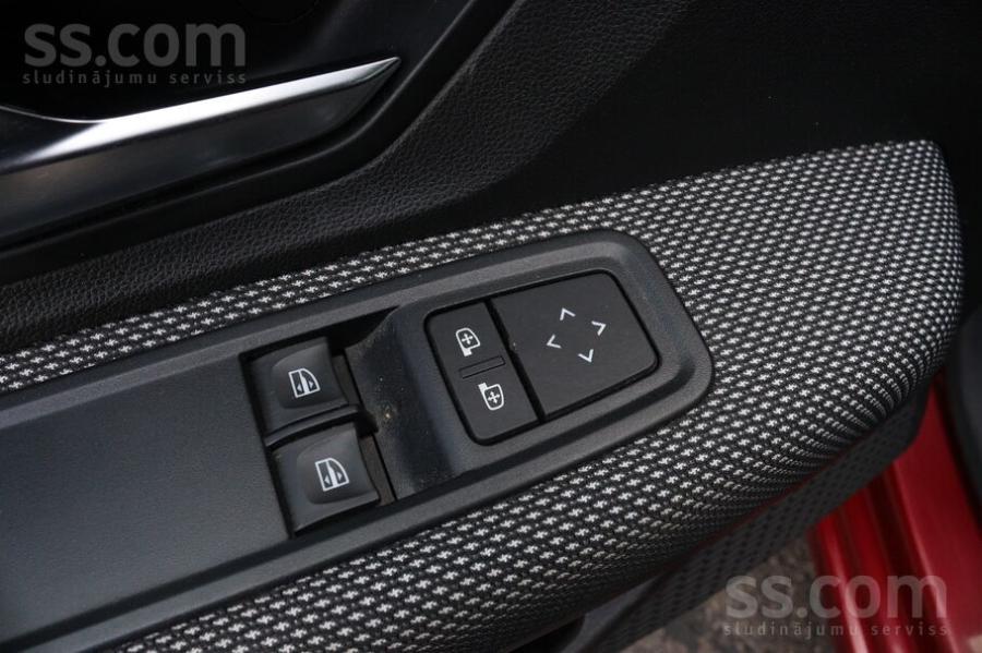 Sarkans Dacia Sandero 2022 Rīga, ar dzinēja tilpumu 1.00 L un nobraukumu 117 tūkst. km par 8990 €, foto 19 vietnē AUTOMOTO.COM.LV