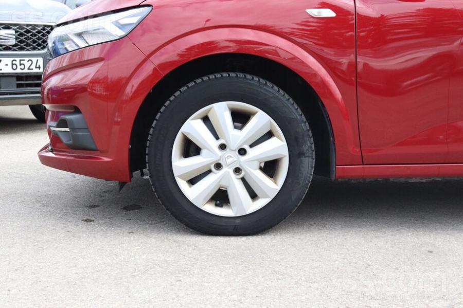 Sarkans Dacia Sandero 2022 Rīga, ar dzinēja tilpumu 1.00 L un nobraukumu 117 tūkst. km par 8990 €, foto 31 vietnē AUTOMOTO.COM.LV
