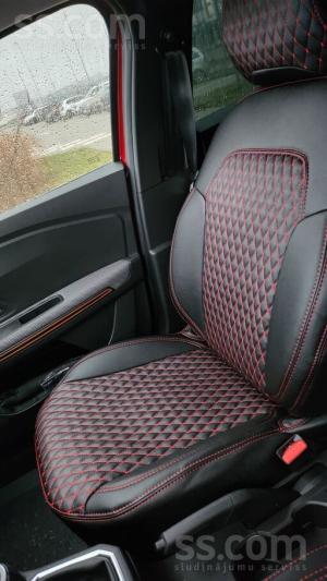 Red Dacia Sandero 2022 in Riga, with an engine capacity of 1.00 L and mileage of 33 thousand km for 11800 €, photo 8 on AUTOMOTO.COM.LV