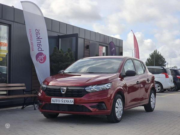 Red Dacia Sandero 2022 in Taurage, with an engine capacity of 1.00 L and mileage of 160 thousand km for 4600 €, photo 3 on AUTOMOTO.COM.LV