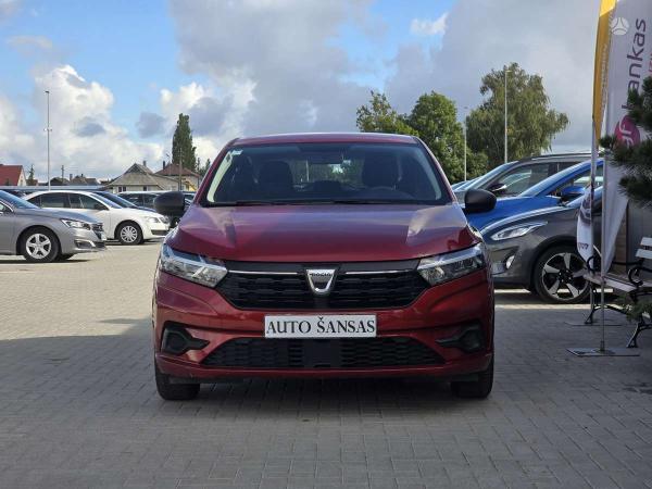 Red Dacia Sandero 2022 in Taurage, with an engine capacity of 1.00 L and mileage of 160 thousand km for 4600 €, photo 4 on AUTOMOTO.COM.LV