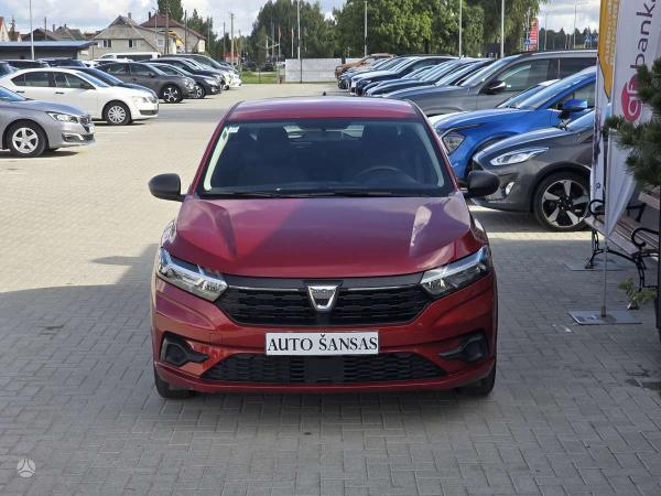 Red Dacia Sandero 2022 in Taurage, with an engine capacity of 1.00 L and mileage of 160 thousand km for 4600 €, photo 5 on AUTOMOTO.COM.LV