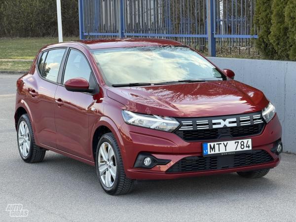 Red Dacia Sandero 2023 in Vilnius, with an engine capacity of 1.00 L and mileage of 80 thousand km for 13000 €, photo 6 on AUTOMOTO.COM.LV