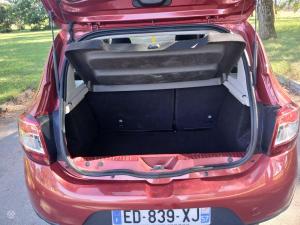 Sarkans Dacia Sandero 2016 Tauragė, ar dzinēja tilpumu 1.50 L un nobraukumu 229 tūkst. km par 4200 €, foto 12 vietnē AUTOMOTO.COM.LV