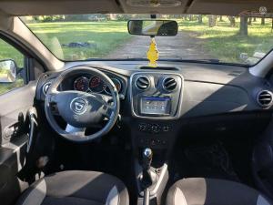 Sarkans Dacia Sandero 2016 Tauragė, ar dzinēja tilpumu 1.50 L un nobraukumu 229 tūkst. km par 4200 €, foto 15 vietnē AUTOMOTO.COM.LV