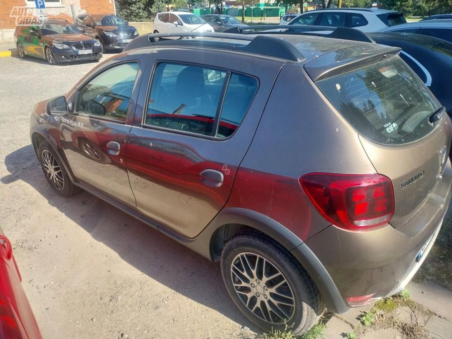 Brūns Dacia sandero-stepway 2019 Klaipėda, ar dzinēja tilpumu 1.50 L un nobraukumu 380 tūkst. km par 1999 €, foto 5 vietnē AUTOMOTO.COM.LV