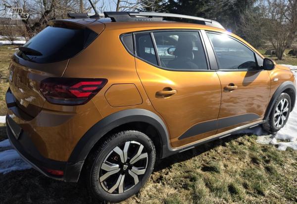 Dacia sandero-stepway 2022 in Varena, with an engine capacity of 1.00 L and mileage of 75 thousand km for 9800 €, photo 2 on AUTOMOTO.COM.LV