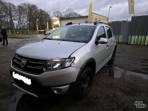 Pelēks Dacia sandero-stepway 2017 Kauņa, ar dzinēja tilpumu 0.90 L un nobraukumu 135 tūkst. km par 4500 €, foto  vietnē AUTOMOTO.COM.LV