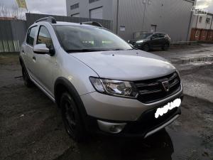 Grey Dacia sandero-stepway 2017 in Kaunas, with an engine capacity of 0.90 L and mileage of 135 thousand km for 4500 €, photo 11 on AUTOMOTO.COM.LV