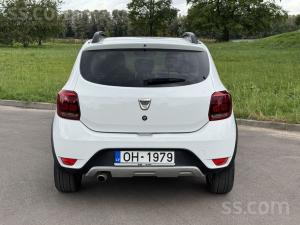 Balts Dacia Sandero 2019 Rīga, ar dzinēja tilpumu 0.90 L un nobraukumu 0 tūkst. km par 5350 €, foto 6 vietnē AUTOMOTO.COM.LV