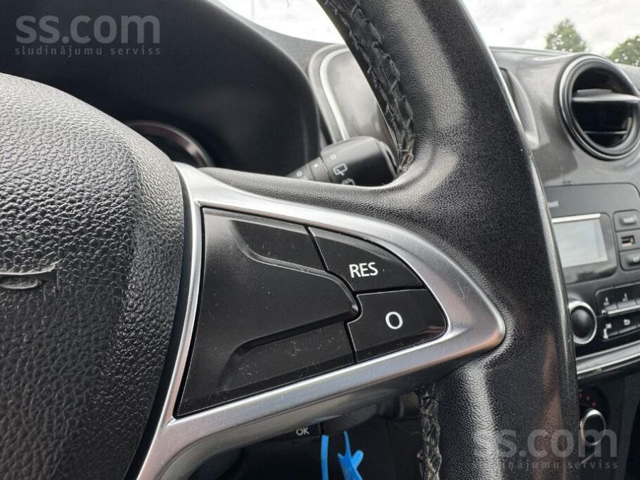Balts Dacia Sandero 2019 Rīga, ar dzinēja tilpumu 0.90 L un nobraukumu 0 tūkst. km par 5350 €, foto 16 vietnē AUTOMOTO.COM.LV
