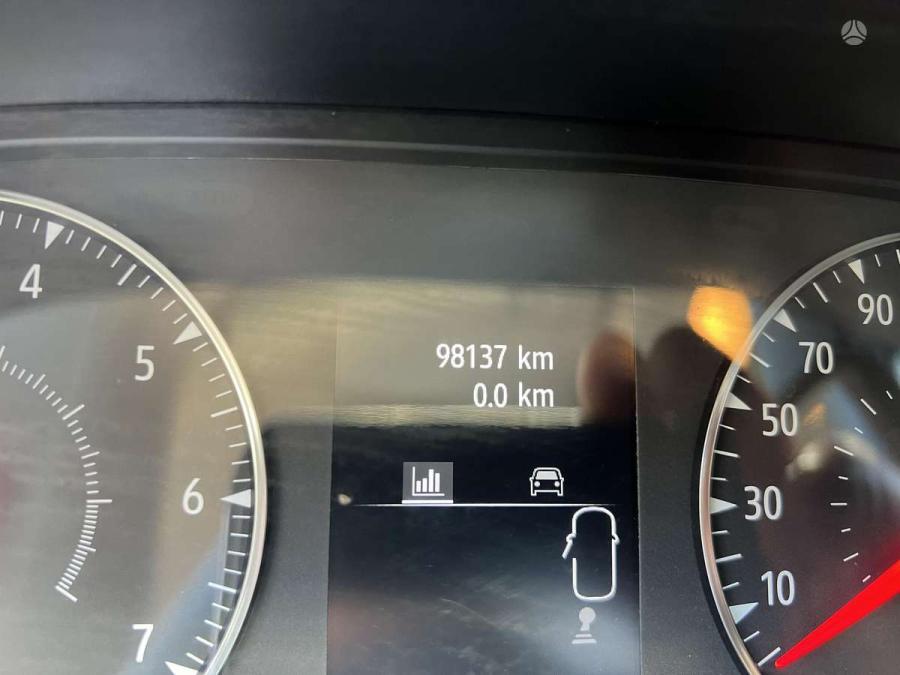 Balts Dacia Sandero 2021 Kauņa, ar dzinēja tilpumu 1.00 L un nobraukumu 98 tūkst. km par 4999 €, foto 15 vietnē AUTOMOTO.COM.LV