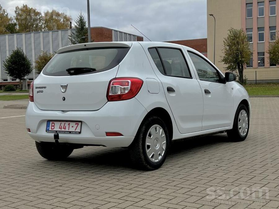 Balts Dacia Sandero 2014 Cēsis, ar dzinēja tilpumu 1.20 L un nobraukumu 253 tūkst. km par 3100 €, foto 5 vietnē AUTOMOTO.COM.LV