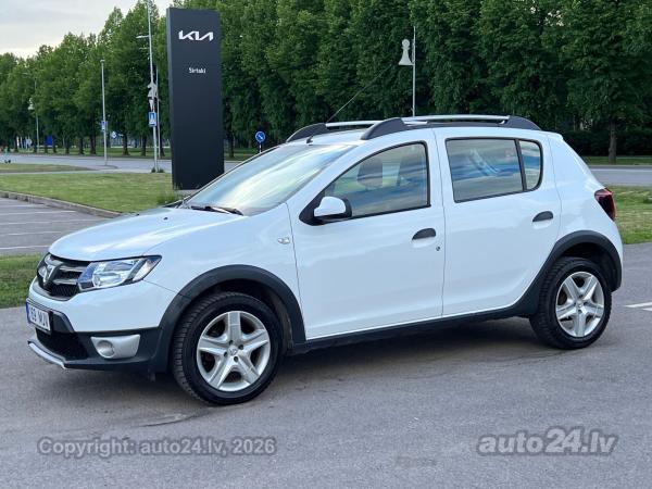 Balts Dacia Sandero 2015 Narva, ar dzinēja tilpumu 0.90 L un nobraukumu 60 tūkst. km par 3999 €, foto 1 vietnē AUTOMOTO.COM.LV
