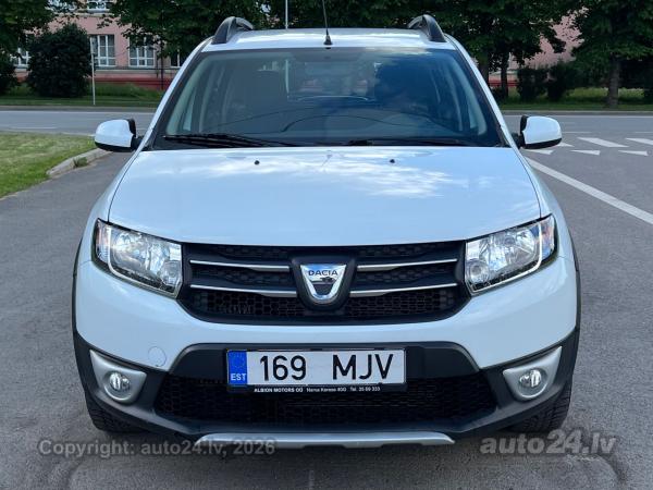 Balts Dacia Sandero 2015 Narva, ar dzinēja tilpumu 0.90 L un nobraukumu 60 tūkst. km par 3999 €, foto 4 vietnē AUTOMOTO.COM.LV