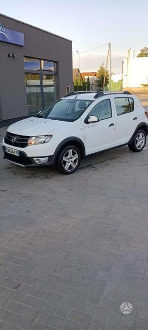 White Dacia Sandero 2016 in Taurage, with an engine capacity of 1.46 L and mileage of 240 thousand km for 3650 €, photo 8 on AUTOMOTO.COM.LV