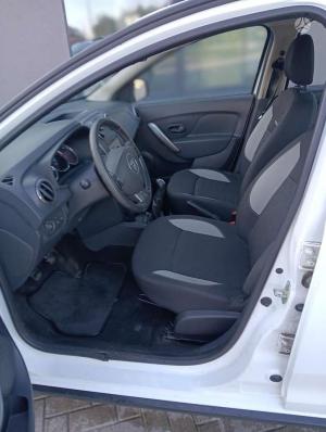 White Dacia Sandero 2016 in Taurage, with an engine capacity of 1.46 L and mileage of 240 thousand km for 3650 €, photo 19 on AUTOMOTO.COM.LV