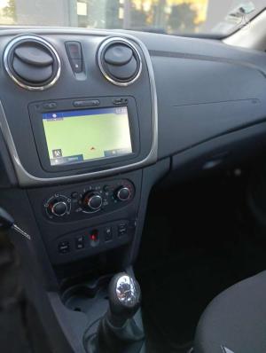 White Dacia Sandero 2016 in Taurage, with an engine capacity of 1.46 L and mileage of 240 thousand km for 3650 €, photo 24 on AUTOMOTO.COM.LV
