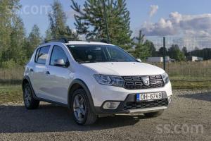 White Dacia Sandero 2019 in Riga, with an engine capacity of 0.90 L and mileage of 147 thousand km for 7290 €, photo 4 on AUTOMOTO.COM.LV