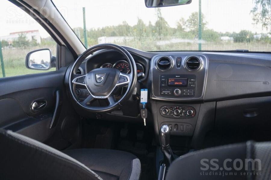 White Dacia Sandero 2019 in Riga, with an engine capacity of 0.90 L and mileage of 147 thousand km for 7290 €, photo 12 on AUTOMOTO.COM.LV
