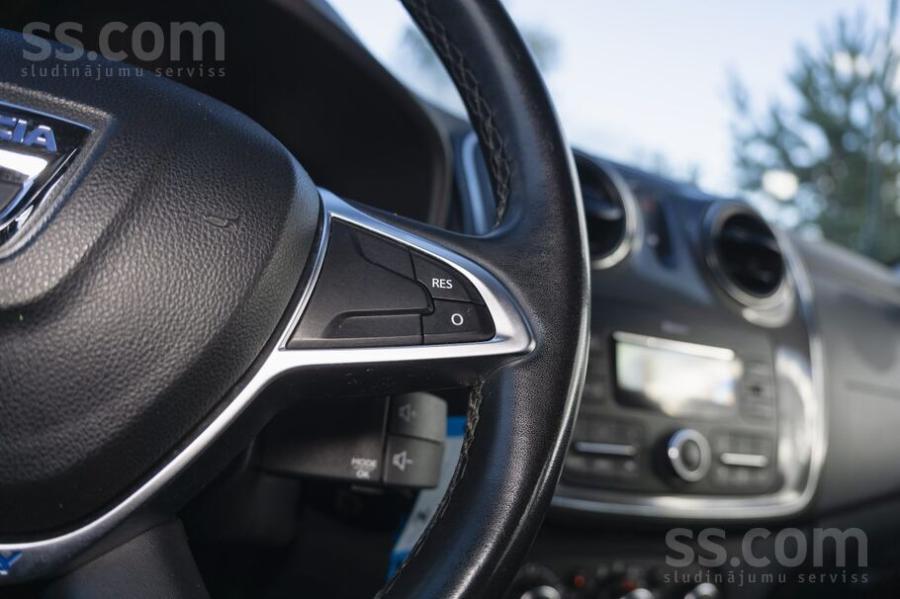 White Dacia Sandero 2019 in Riga, with an engine capacity of 0.90 L and mileage of 147 thousand km for 7290 €, photo 16 on AUTOMOTO.COM.LV