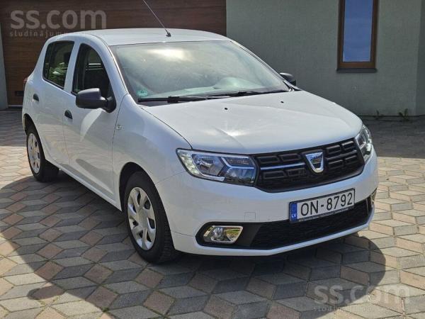 Белый Дачия Сандеро 2019 в Талси, объемом двигателя 1.00 л и пробегом 77 тыс. км за 5499 €, фото 1 на AUTOMOTO.COM.LV