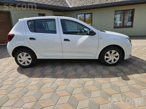 Balts Dacia Sandero 2019 Talsi, ar dzinēja tilpumu 1.00 L un nobraukumu 77 tūkst. km par 5499 €, foto 6 vietnē AUTOMOTO.COM.LV