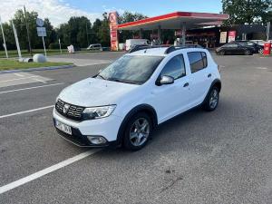 White Dacia Sandero 2019 in Kaunas, with an engine capacity of 0.90 L and mileage of 67 thousand km for 5499 €, photo 8 on AUTOMOTO.COM.LV