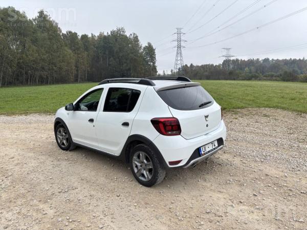Balts Dacia Sandero 2019 Rīga, ar dzinēja tilpumu 1.00 L un nobraukumu 154 tūkst. km par 5000 €, foto 4 vietnē AUTOMOTO.COM.LV