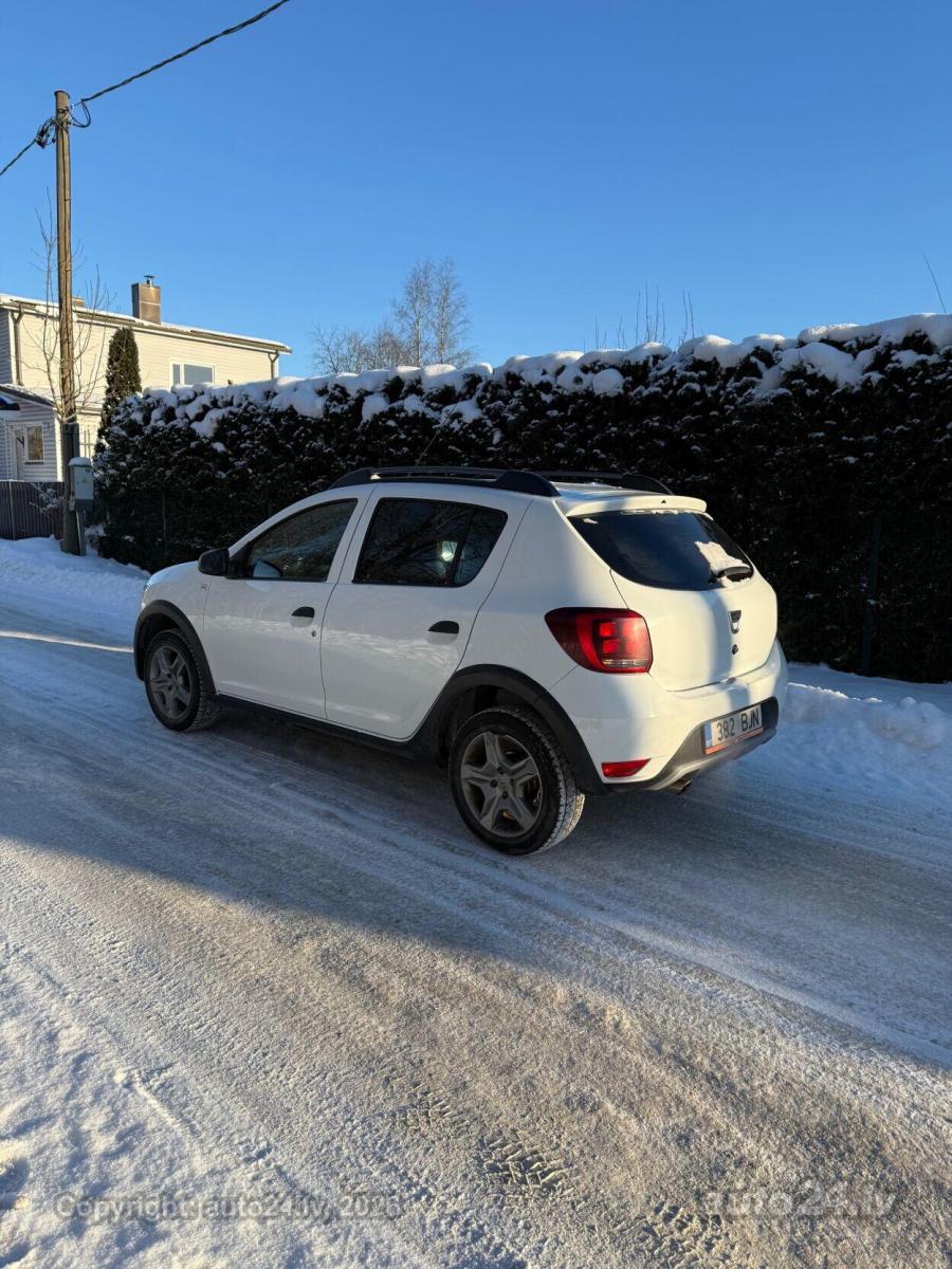 Balts Dacia Sandero 2020 Tallina, ar dzinēja tilpumu 0.90 L un nobraukumu 110 tūkst. km par 5490 €, foto 7 vietnē AUTOMOTO.COM.LV