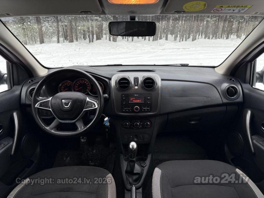 Balts Dacia Sandero 2020 Tallina, ar dzinēja tilpumu 0.90 L un nobraukumu 110 tūkst. km par 5490 €, foto 16 vietnē AUTOMOTO.COM.LV