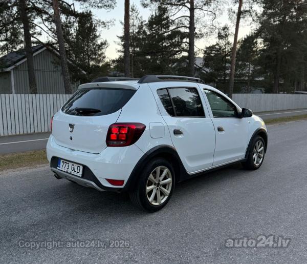 White Dacia Sandero 2020 in Tallinn, with an engine capacity of 0.90 L and mileage of 174 thousand km for 4750 €, photo 7 on AUTOMOTO.COM.LV